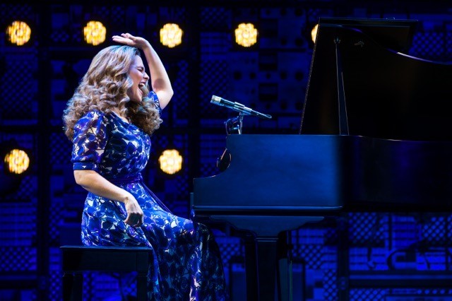 ‘Beautiful’ – a tapestry of Carole King’s music – Chicago Theater and Arts